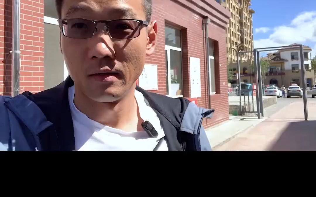 #创作灵感 判断显示器和监控录像机的故障,用手机就可以了,这样检修...