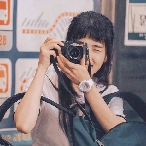头怎么这么大 