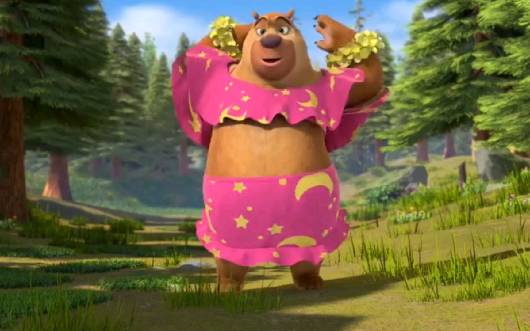 女装大佬熊大熊二:怪兽计划2的搞笑场面