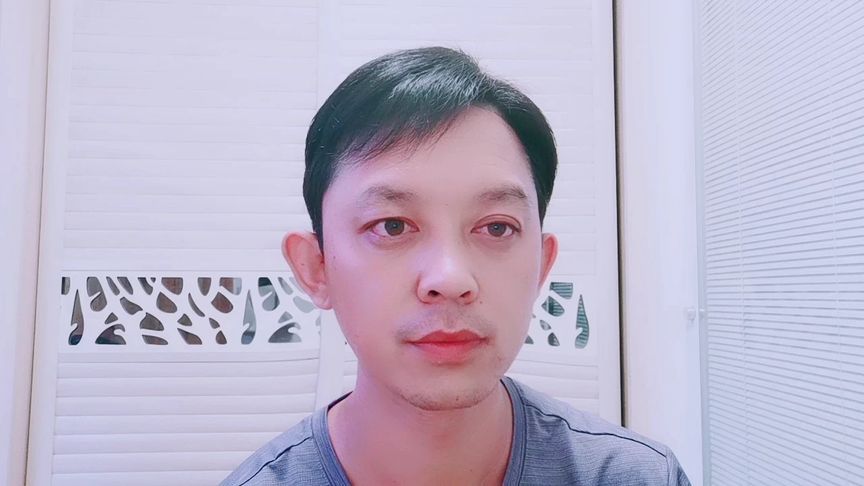 学校为什么要求学生穿校服呢?很多家长不明白,其实大有好处