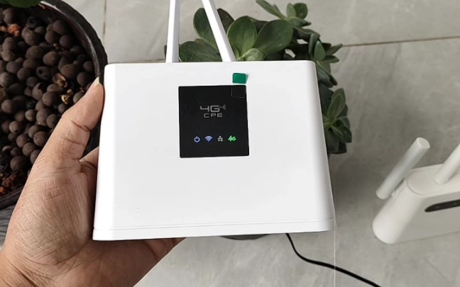 非常适合笔记本上使用的无线路由器随身WiFi推荐,网速快稳定性好,看...