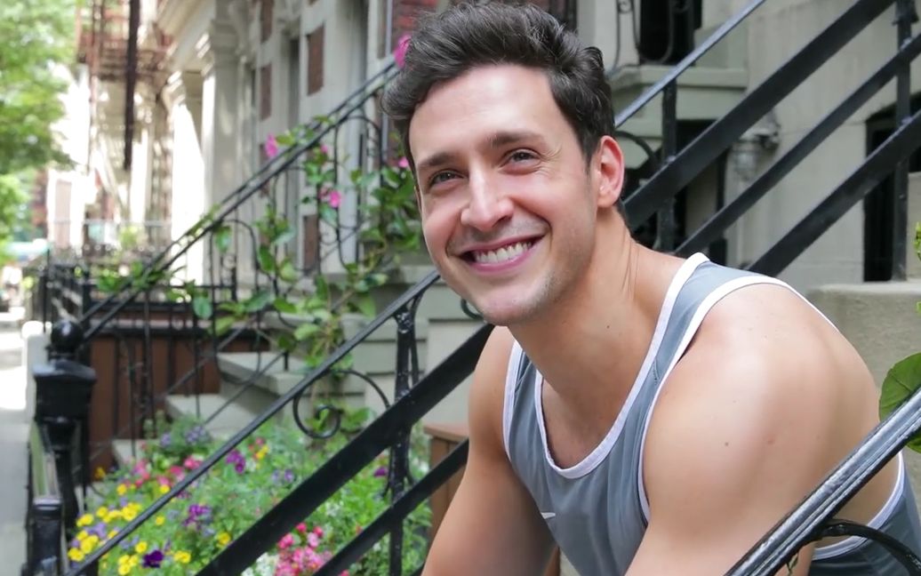 看最帅医生是怎么介绍自己的！！50个关于他的细节