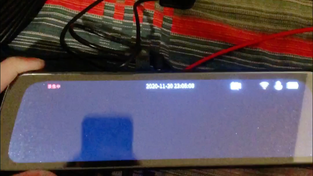 淘宝买的盯盯拍e3行车记录仪垃圾产品,严重影响行车安全