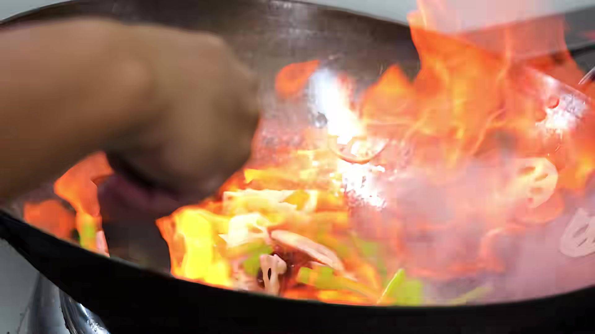 "护航全运全民消防"系列科普十一:食在广州,品美食勿忘消防安全#粤菜...