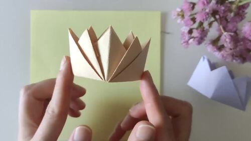 漂亮的皇冠简单易学只需要一张纸就能折一个皇冠要不要来试试