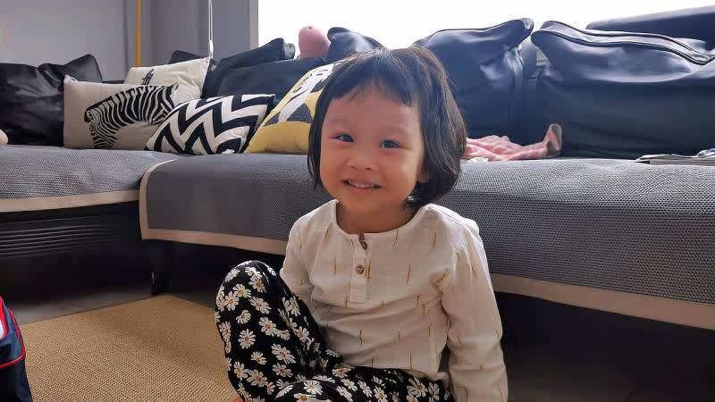 中班的女儿完成加法口诀表的背诵,学习是痛并快乐着的,加油宝贝