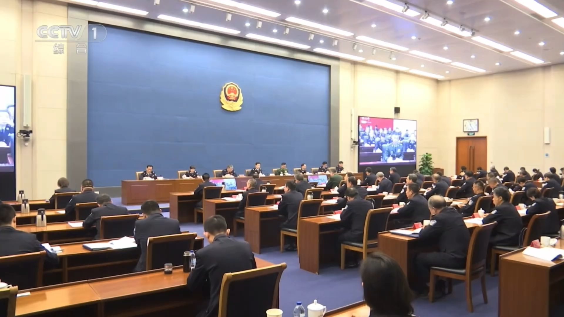 ...站位更高标准抓好安保维稳工作 确保国家政治安全和社会大局持续稳定
