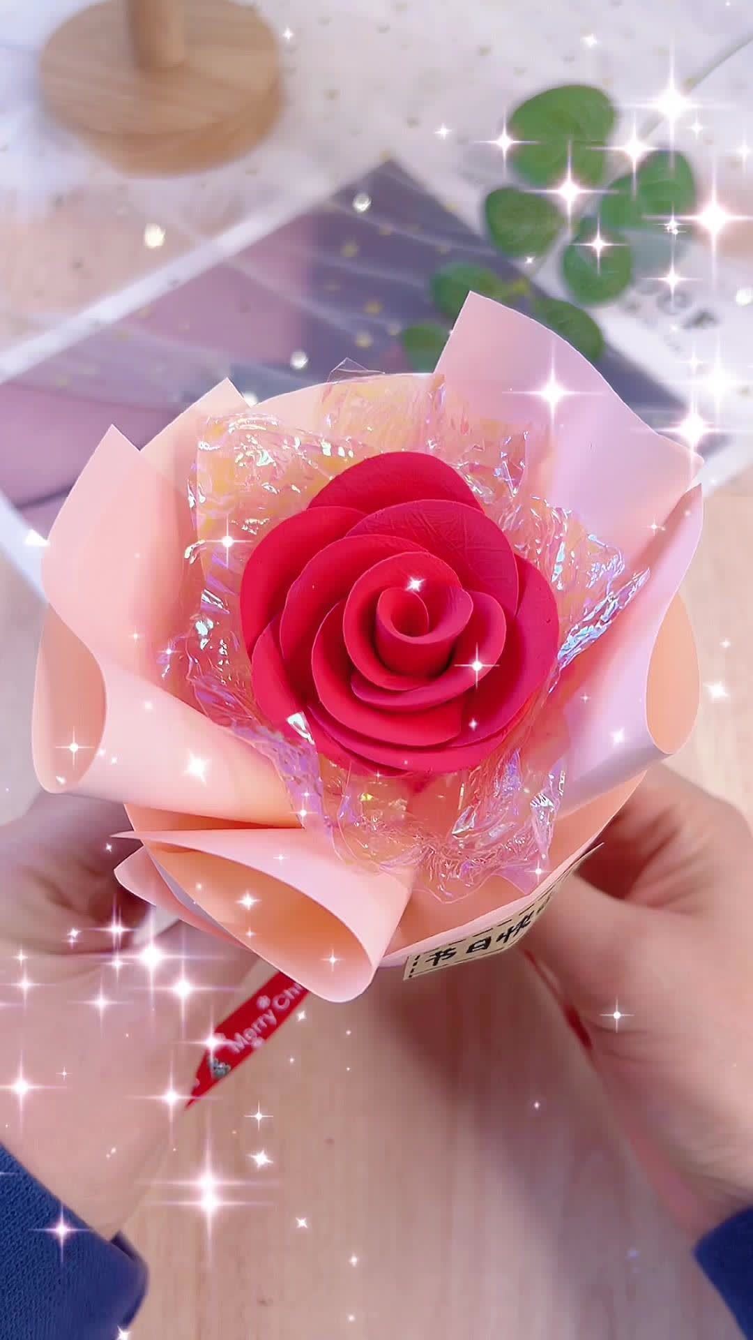 用粘土一朵简单又好看的玫瑰花,三八节送给最亲爱的妈妈!