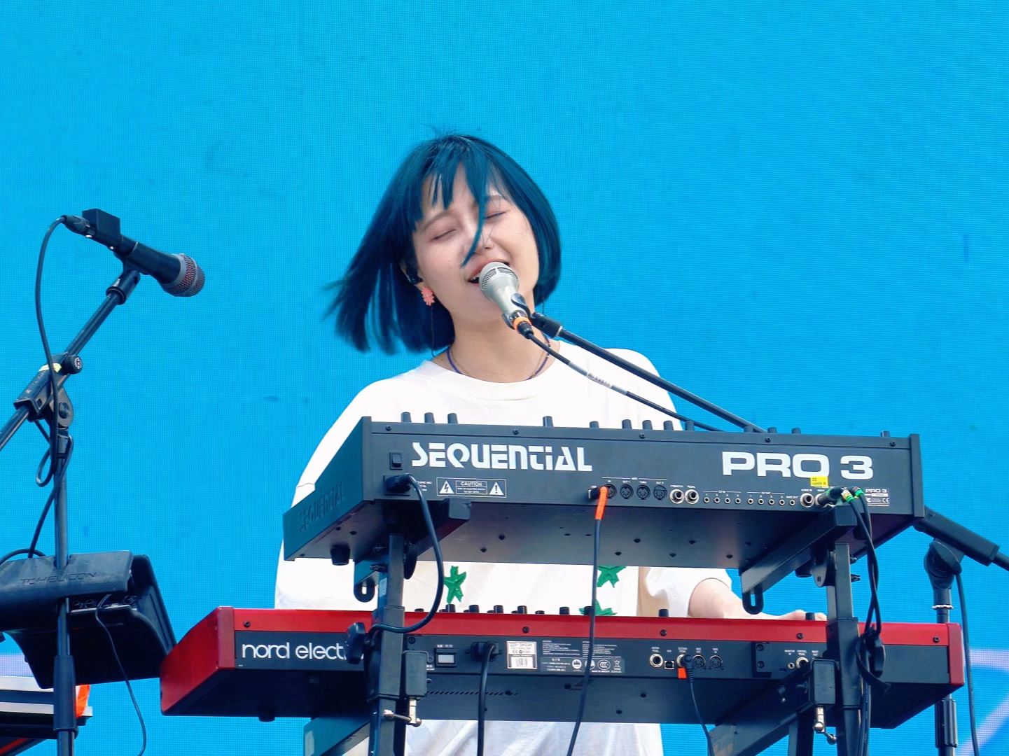 DOUDOU 南通紫琅音乐节《我用什么把你留住》