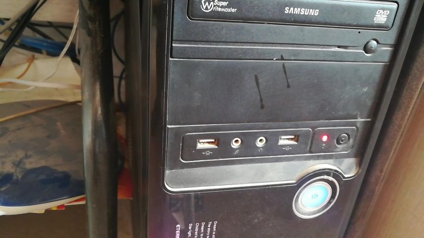 电脑经常出现开机黑屏无显示,关不了机,经过故障排查终于修好了