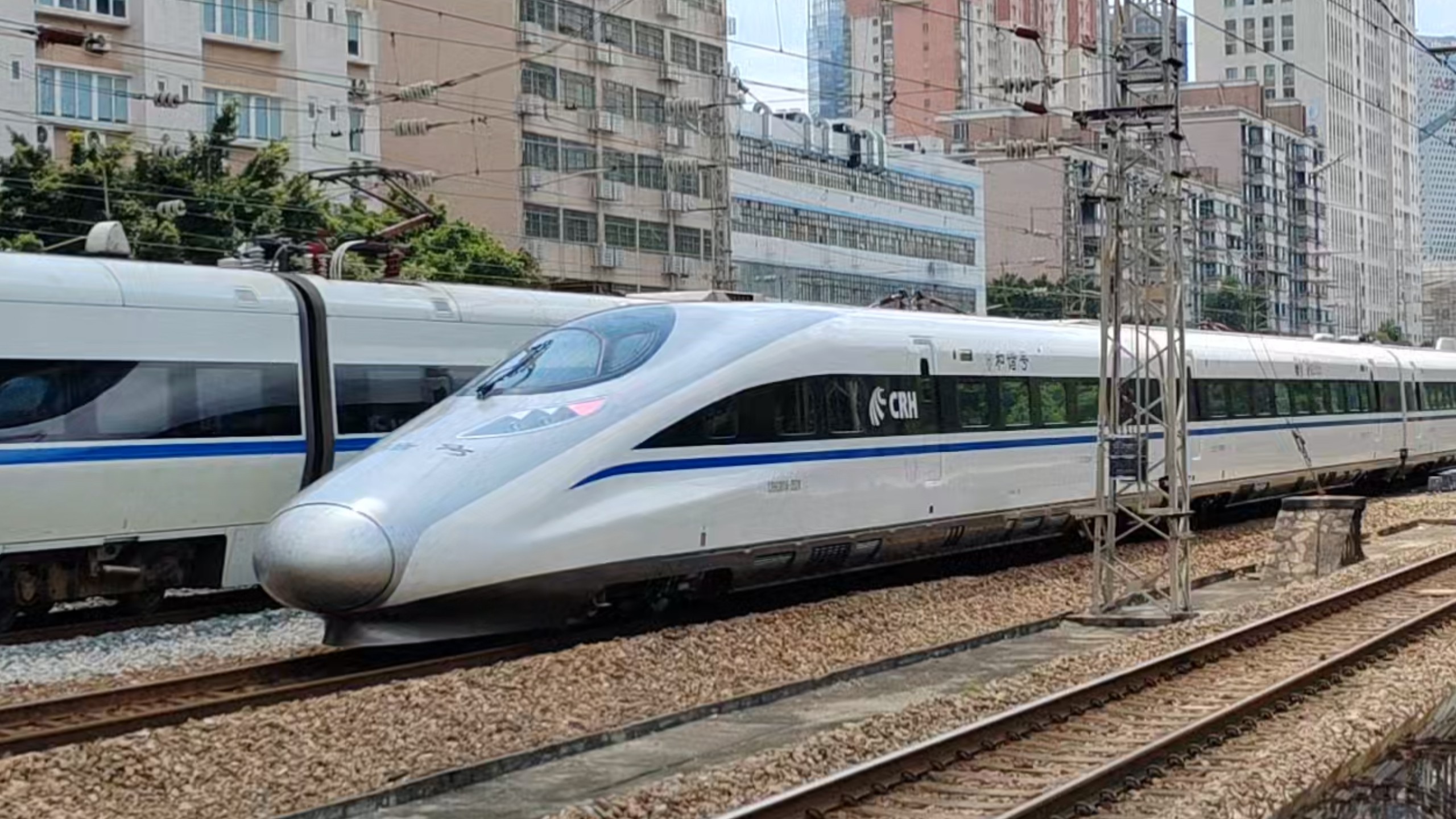 2025年7月24日,G3071次(南昌西站—广州东站)本务中国铁路南昌局...