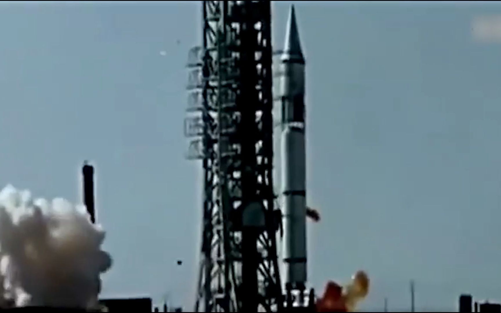 【1980年珍贵影像】中国第一枚洲际导弹发射全程