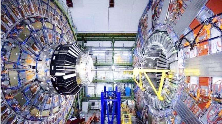 人类利用粒子对撞机可复制但瞬间蒸发,粒子对撞机能否制造黑洞?