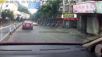 路探D90白天行车记录仪