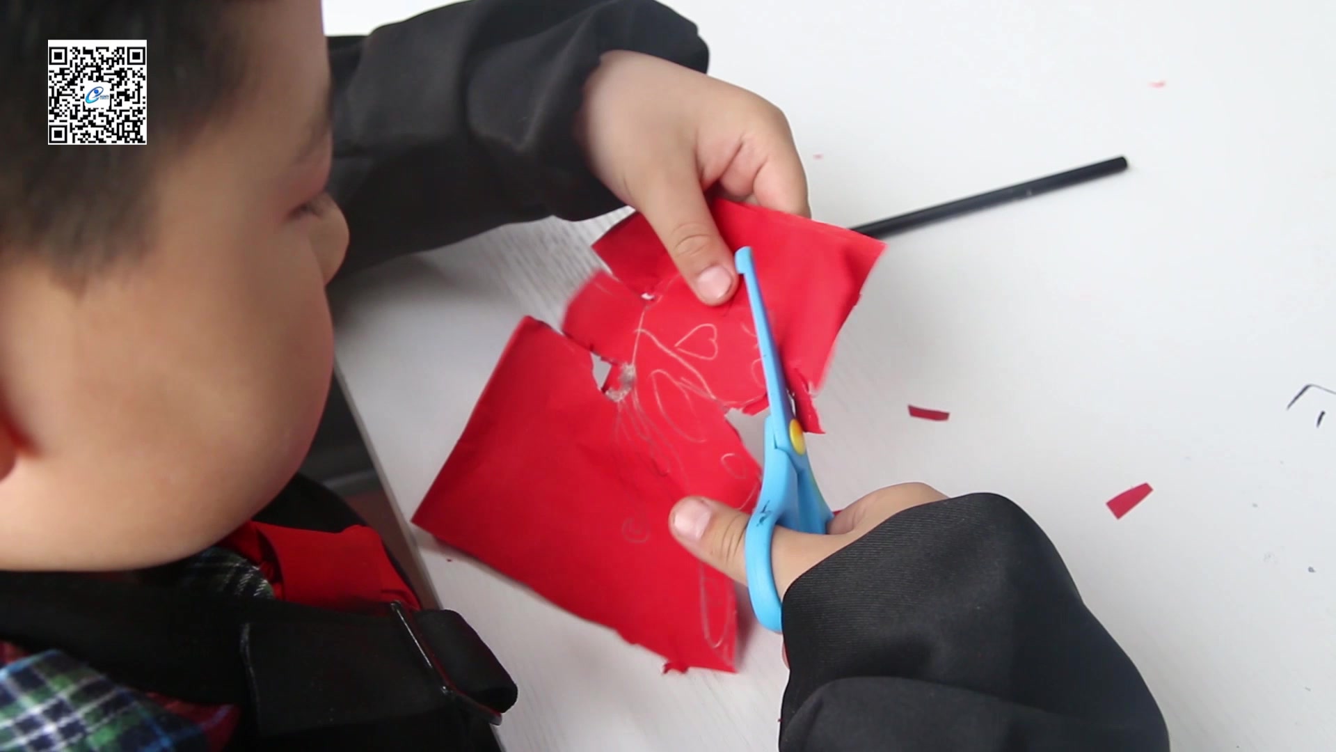 剪刀上的艺术·方正剪纸