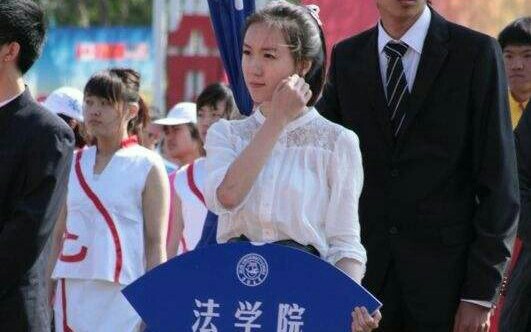 学校运动会上的神操作