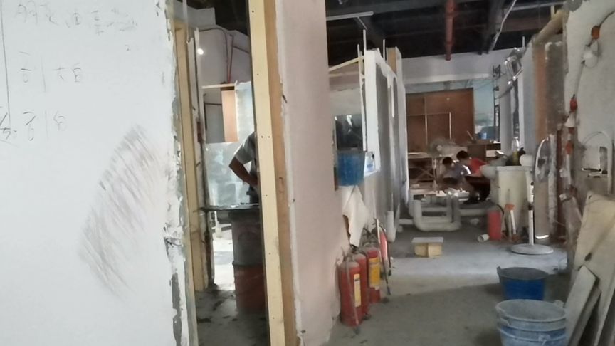 学习了一个下午,才把卫生间排水管排污管水管,确定准确安装位置