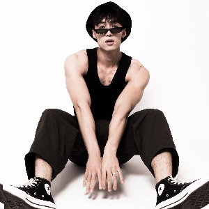 达里克Derrick 