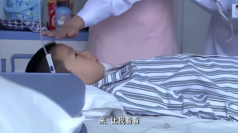 女医生出了医疗事故,这下慌了,立马找主任