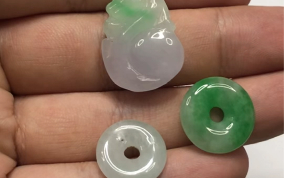翡翠酸洗注胶,这样鉴别很简单