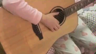 民谣吉他考级教程最高级《普通朋友》自己学生弹的还有提高空间