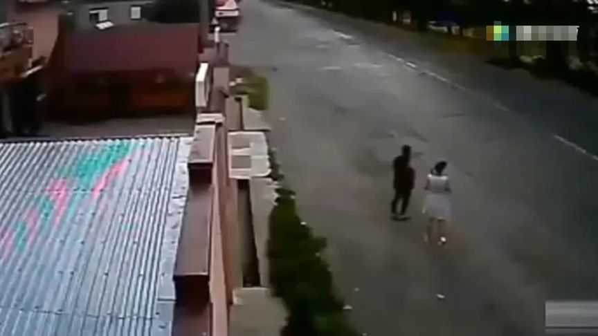交通安全事故案例:两辆车速较快的车相撞时