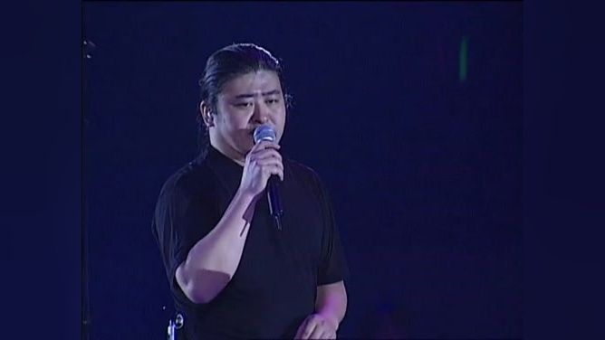 刘欢《天地在我心》演唱会现场版,气势磅礴!