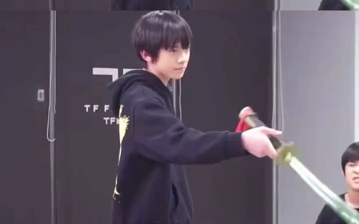 TF家族-这小玩意谁摊上都遭不住,恩仔撒娇太可,左航-这就是我要的血性