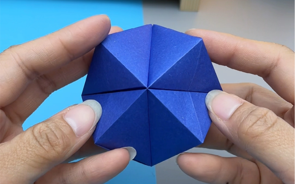 一张纸折出能变形的立体几何图形