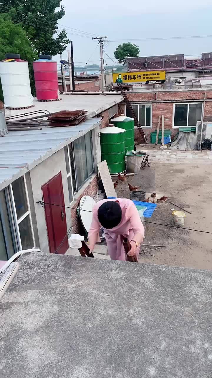 这姨妈巾用处也太大了吧!