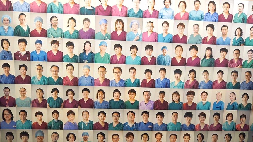 66天记录4.2万位援鄂医务工作者 用影像向抗疫逆行致敬!