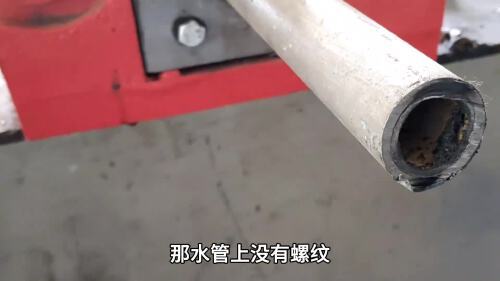 镀锌管无螺纹?老水工独家秘技!3分钟自制外螺纹轻松搞定管箍连接