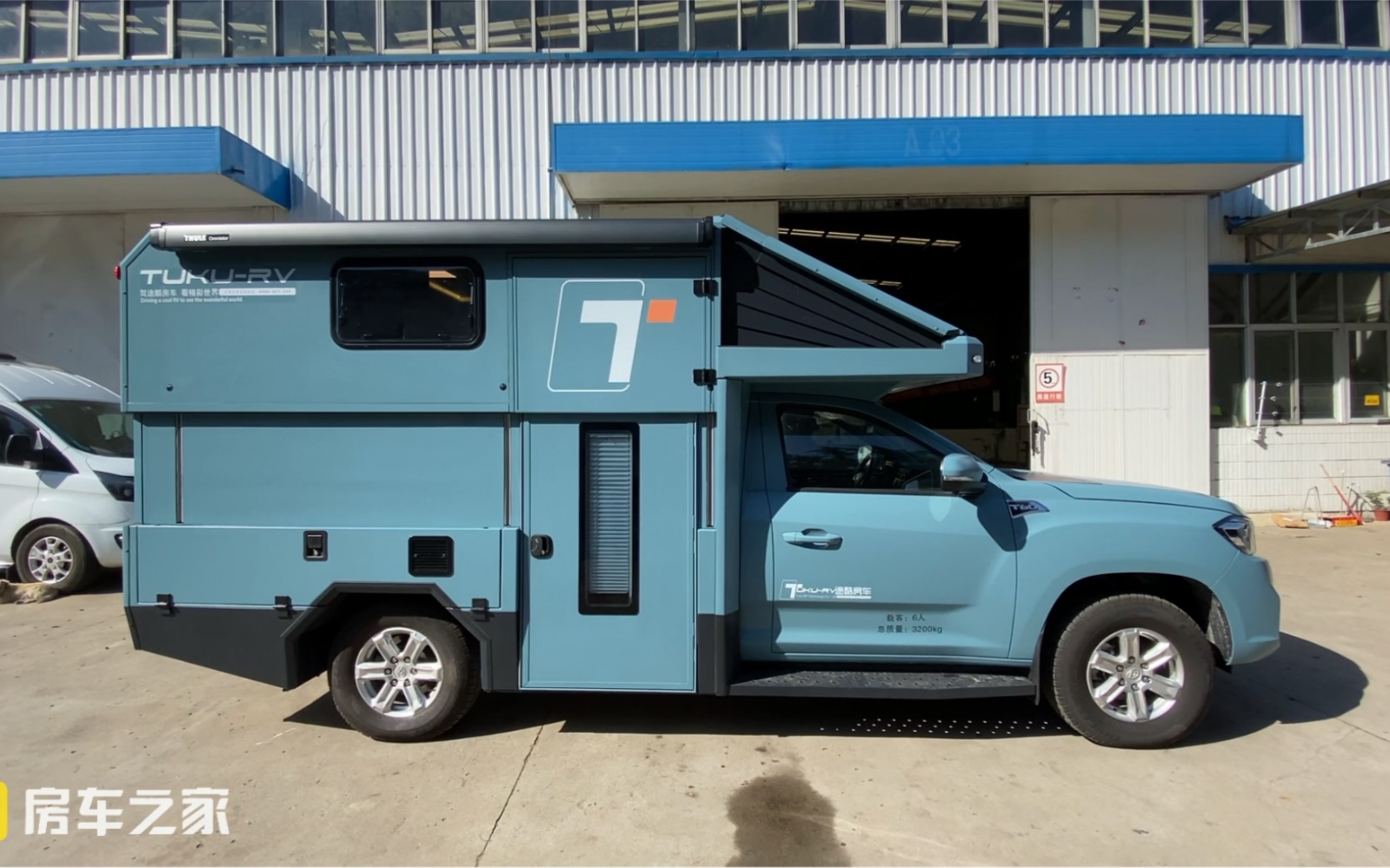 ...B型C型的跨界房车!途酷全升顶皮卡房车,即有C型车空间又能下地下...