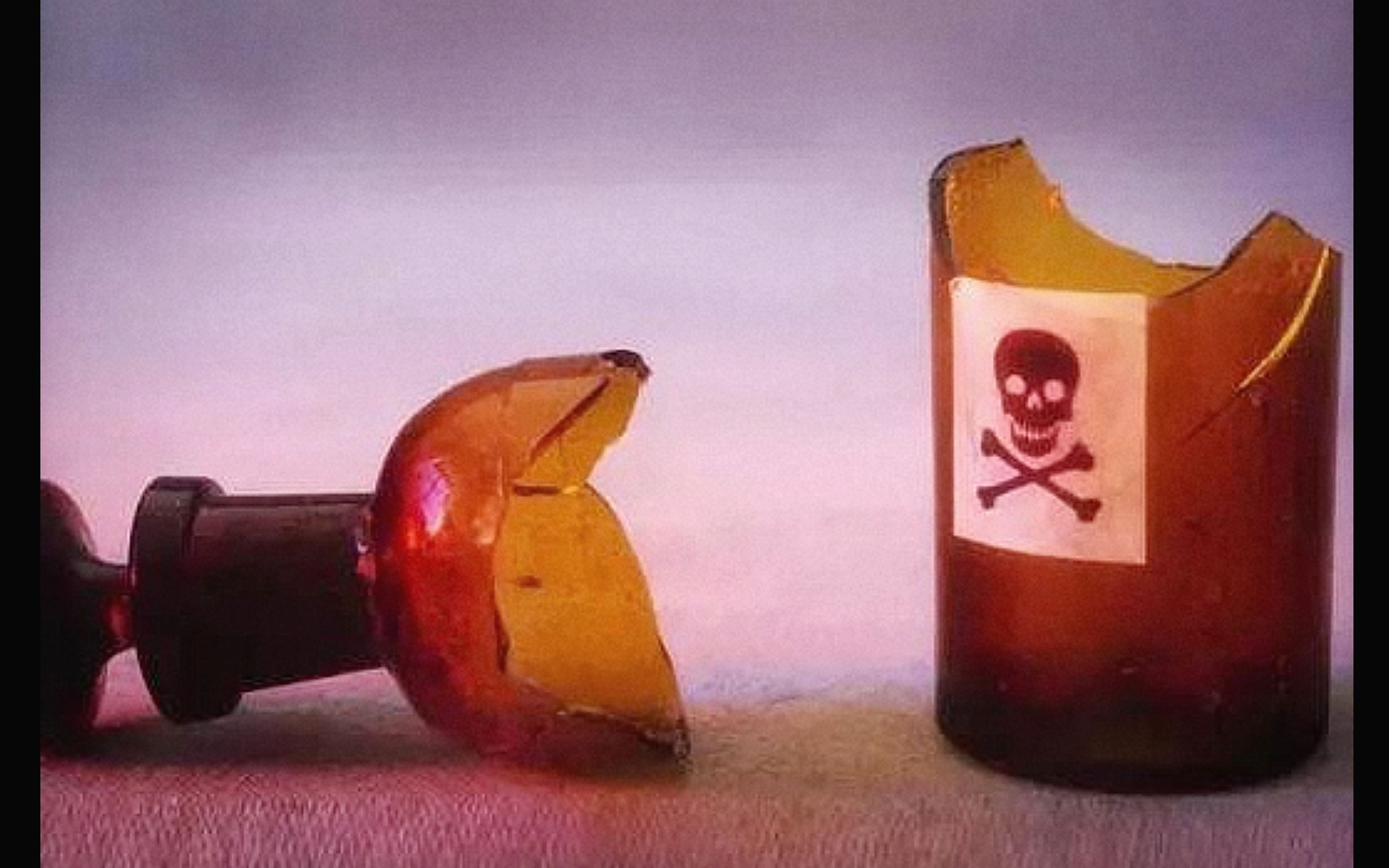 【飞碟说】喝百草枯——比绝望更绝望的死法