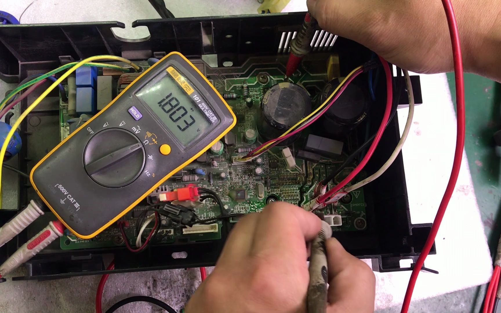 美的空调P0故障是哪里坏了呢?