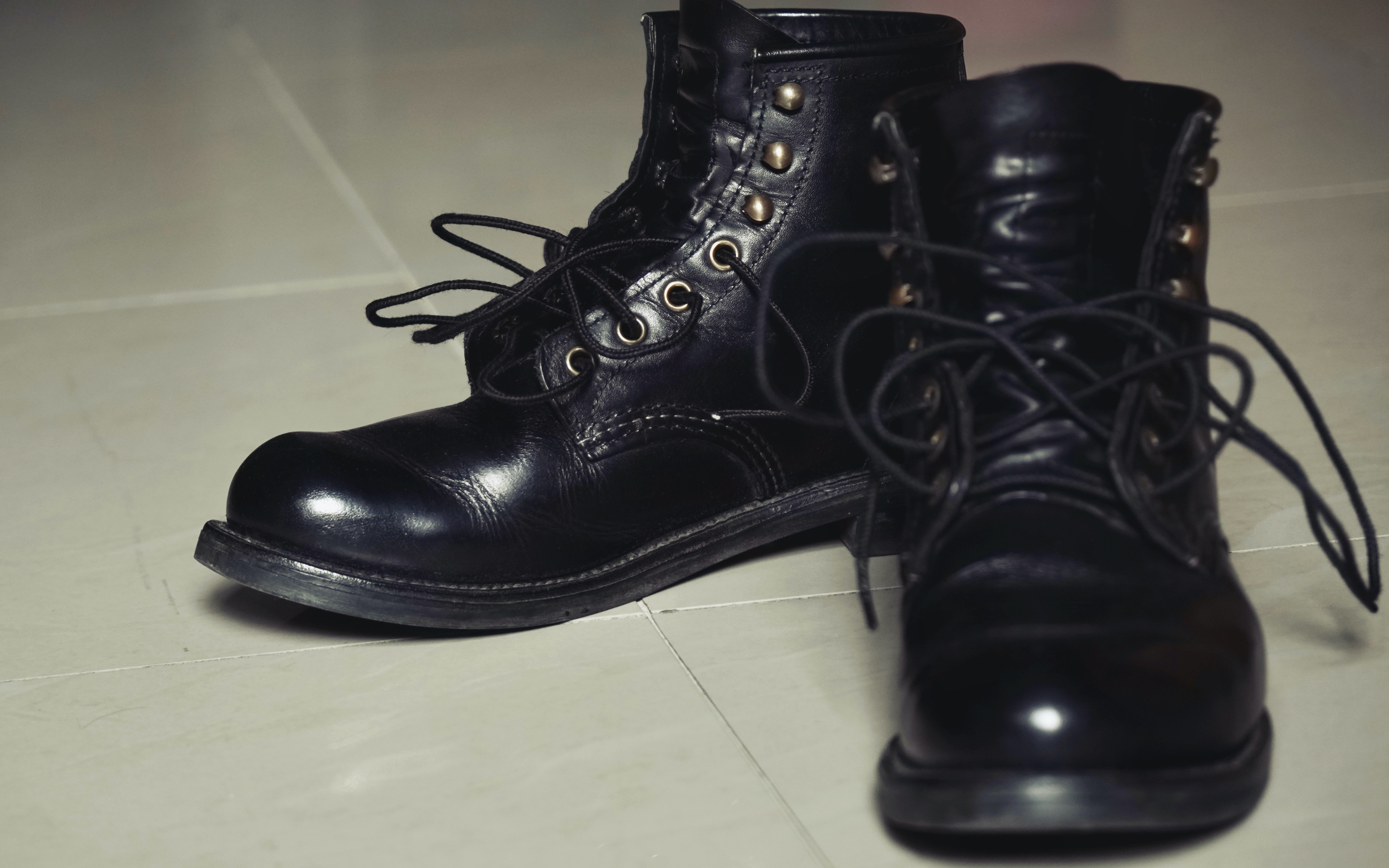 Redwing 2951:着用5年的皮靴旧化与维护——擦皮鞋2