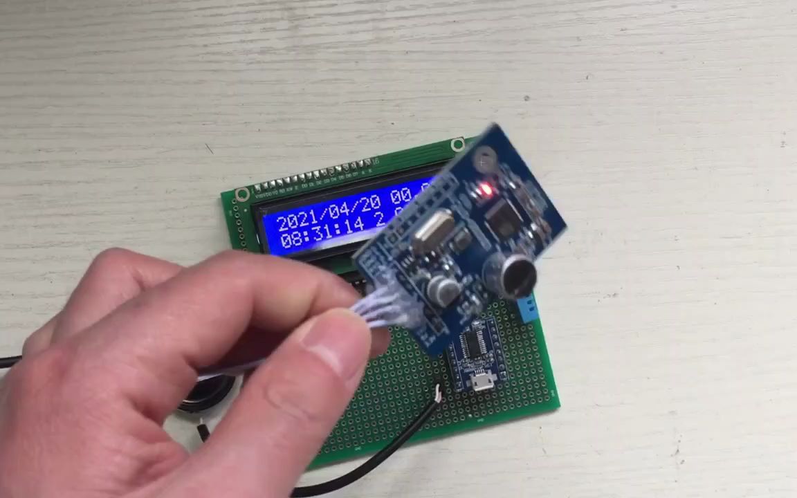 智能闹钟 代做STM32/arduino/MSP430/51单片机毕业实物程序设计/...