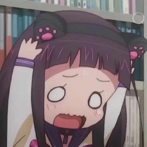 一只可爱的绯月 