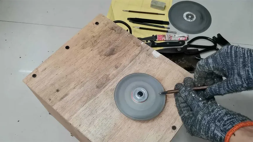 旧洗衣机电机别扔了 改成打磨机金刚石磨盘打磨锰钢钨钢雕刻刀