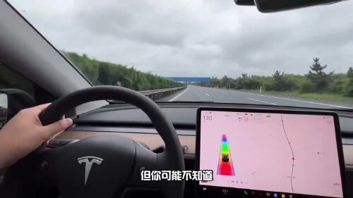 地表极速对决:揭秘全球最快电动车的狂暴加速实录