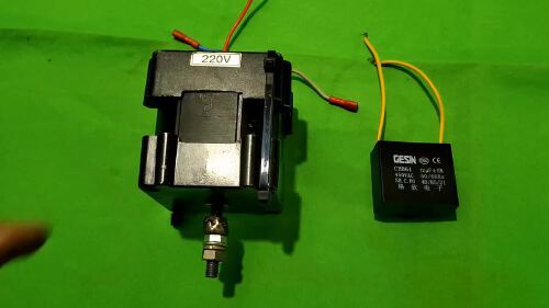 为什么电机都要接一个电容?不接会发生什么?师傅告诉你原因