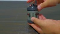 意大利牛人发明的手摇计算器,计算5的平方根!