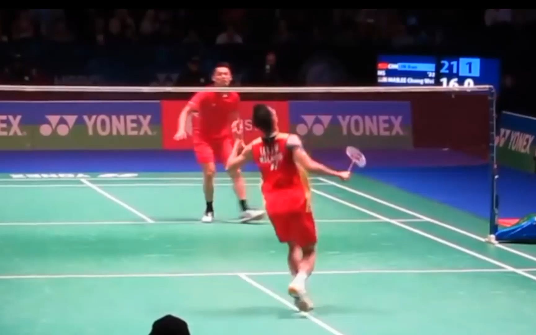 【低视角】林丹李宗伟的最后一次交手以林丹取胜收尾!