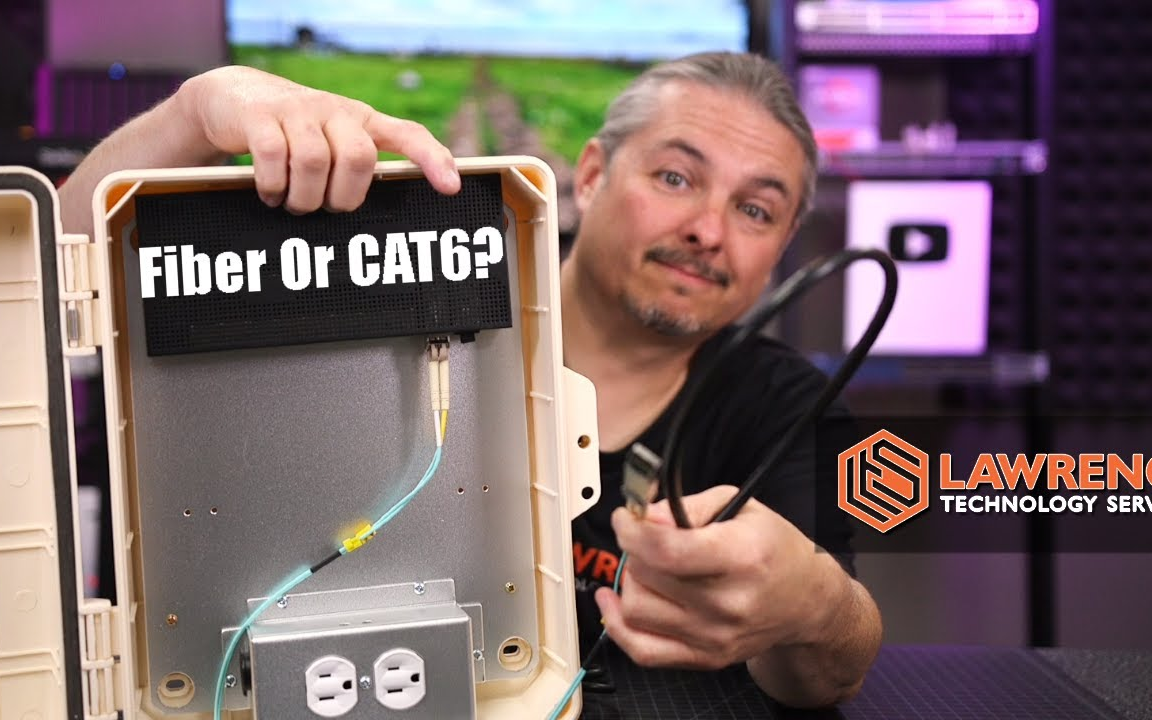 120m有线网络通信:光纤还是CAT6网线?(中英字幕)