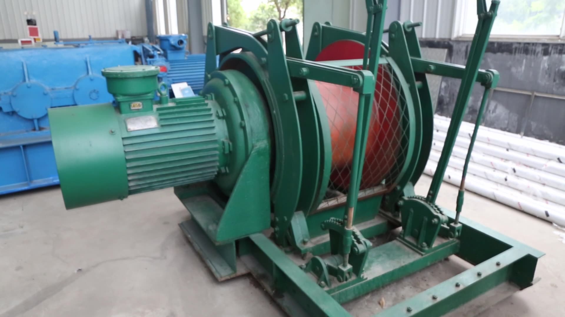 上看下看,左看右看,还是JD系列调度绞车好!调度绞车移动方便,刚性好! ...