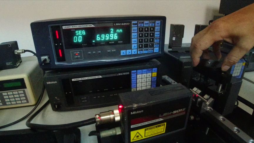 80000元一台的激光检测设备,可以精确到0.001,小伙直呼太厉害了