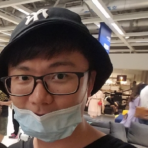 硕硕爱开车 