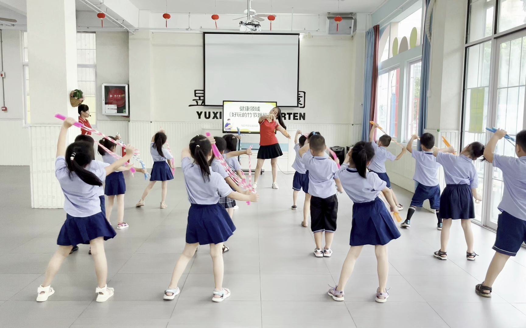 大班幼儿公开课视频——《好玩的跳绳》