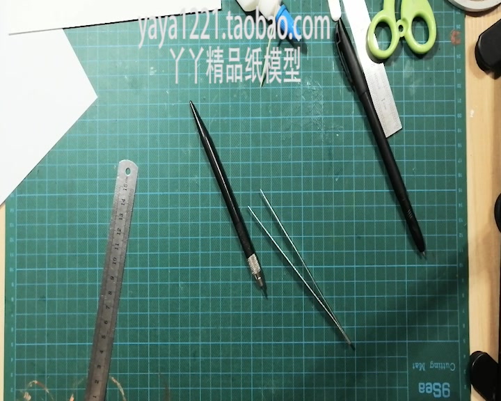学校大学图书馆纸模型制作过程