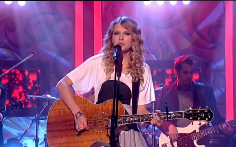 【超美稀缺现场】Taylor Swift_ Teardrops On My Guitar